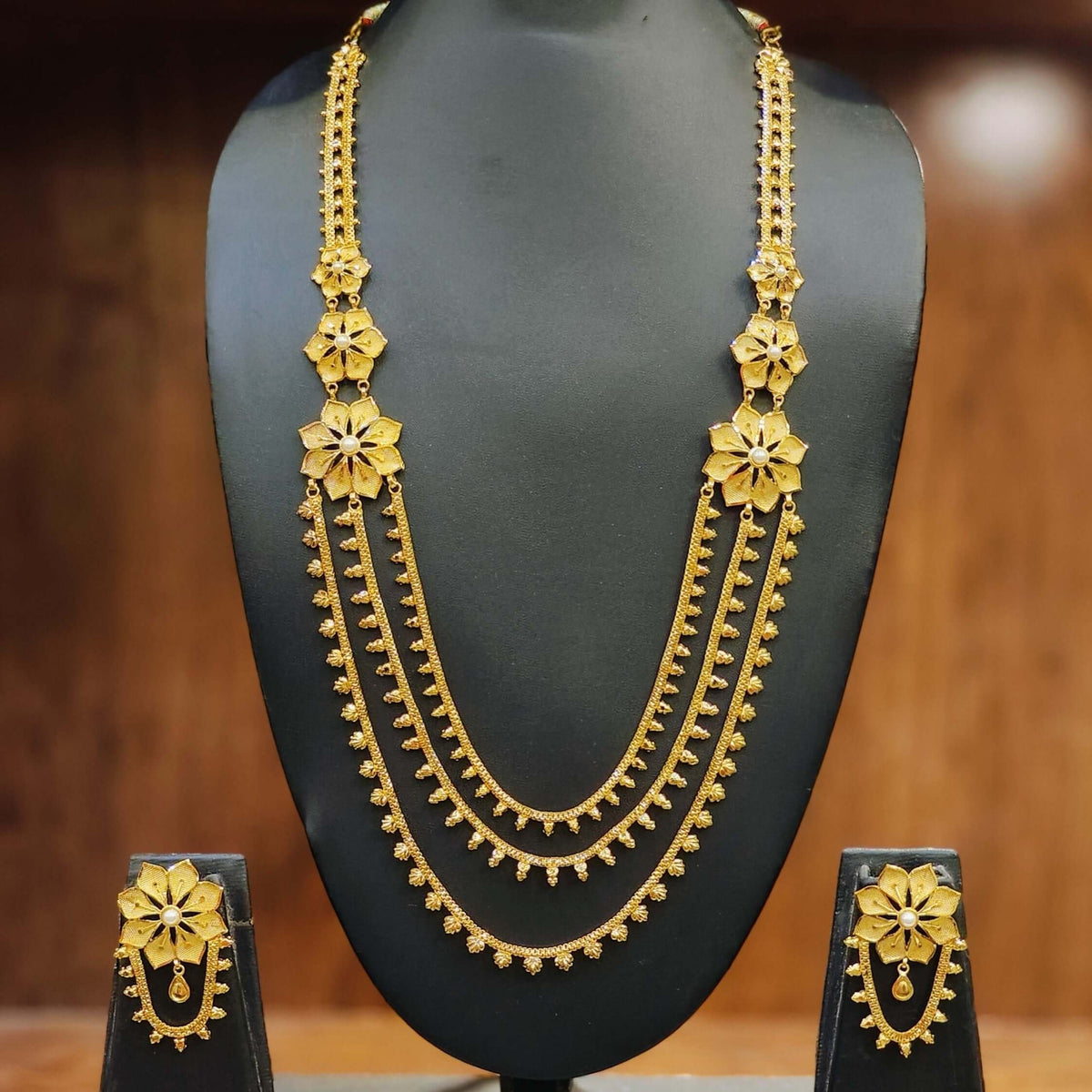 Tulip Pasha Embedded Lahara Set